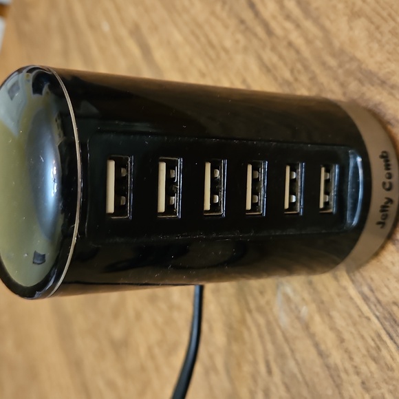 Jelly Comb | Other | Jelly Comb Black Usb 6 Port Charging Station ...